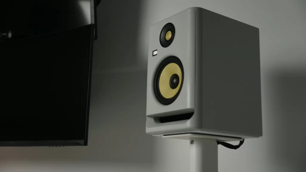 Used Sound Bar Buyers In Dubai: Best Deals On Pre-Owned Speakers ...